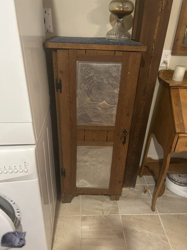A Primitive Pie Safe for rustic decor, all year long